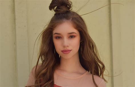 Picture Of Kayla Divenere