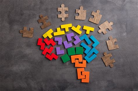 정신 건강과 메모리 문제 뇌 모양직소 퍼즐 창의적인 아이디어와 문제 개념을 해결합니다 0명에 대한 스톡 사진 및 기타 이미지 Istock