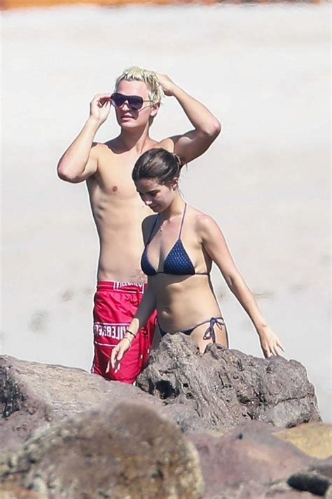 Violetta Komyshan Sexy 23 Photos Thefappening