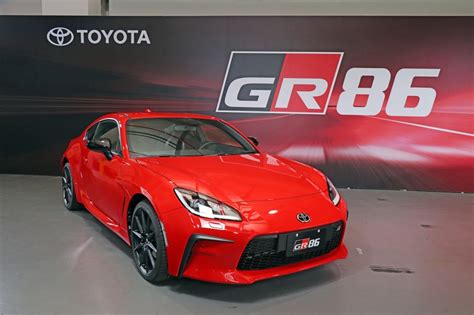 售價 Mt 1528 萬、at 1568 萬，toyota Gr 86 二代正式在台發表 Carstuff 人車事