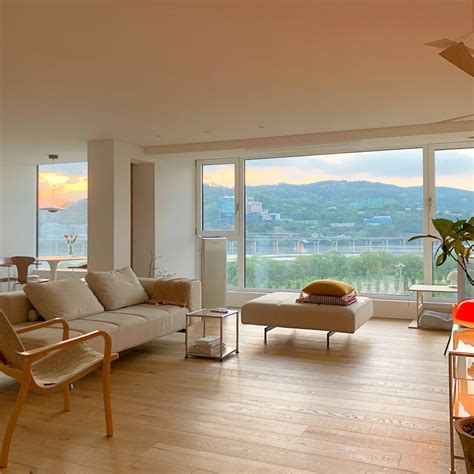 탁 트인 한강 전망과 미니멀한 동양미를 품은 집 라이프스타일 슈퍼앱 오늘의집