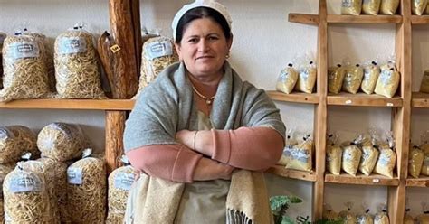 Jufkat E Dashurisë Që Shuajnë Mallin Për Traditën Nistori