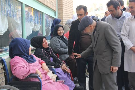 ماجرای جالب دکتر ایرانی که پارتی بیمارانش می‌شود همشهری آنلاین