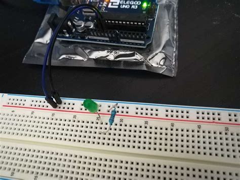 First Try V Circuit Led Not Working General Electronics Arduino Forum