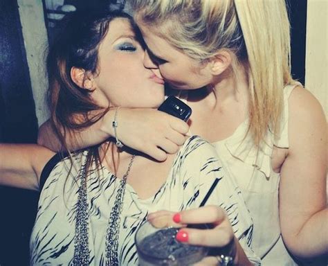 Foto De Couple Kissing