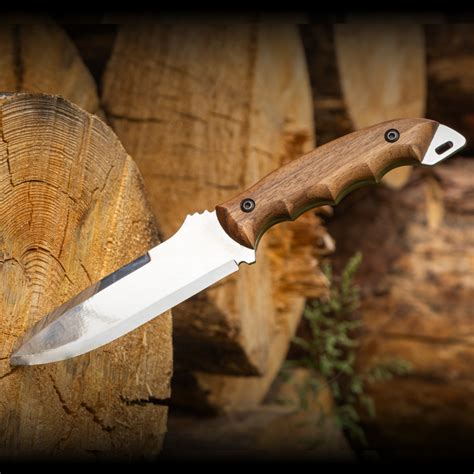 The Ultimate Guide To Using A Bushcraft Knife For Wilderness Survival And Living — Bps