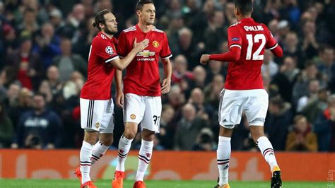 Liga Champions Mu Hajar Benfica Di Old Trafford Bola