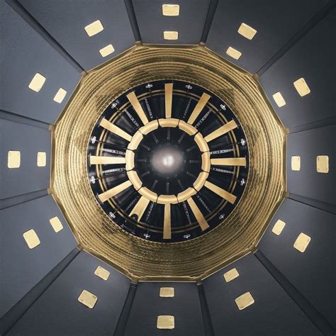 Looking Into The Exhaust Of A Ge F414 Jet Engine Used On The F 18 Super Hornet R Engineeringporn