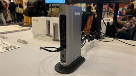 Plugable Launches Quad Monitor Thunderbolt Dock Tom S Hardware