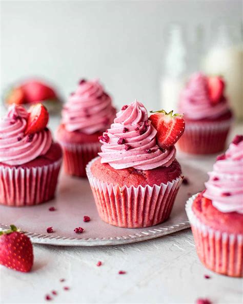 Vanilla Cupcakes With Strawberry Frosting