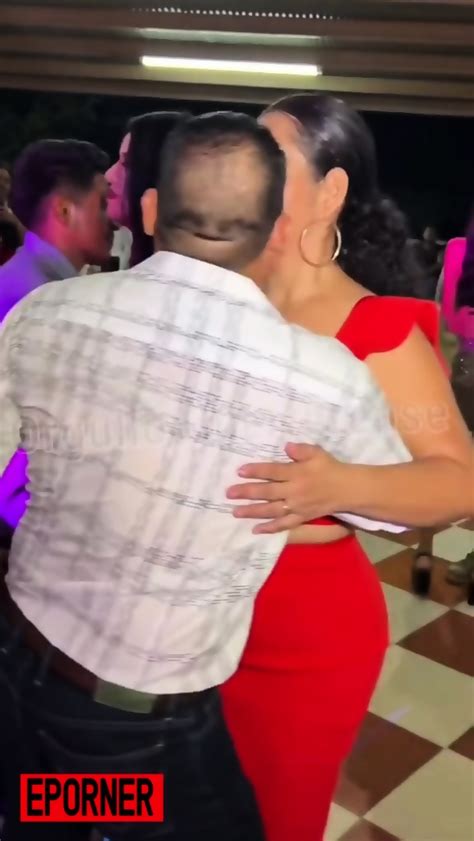 Mamasota Madura Crespa No Le Gusta El Viejote Podrido Con El Que Vaila