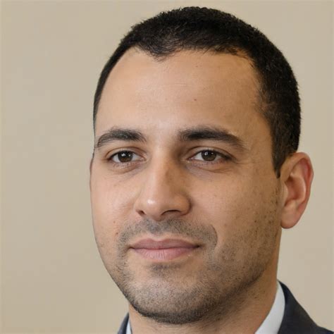 Julie Has An Ectomorph Body Type Which Means She Is Tall And Thin With