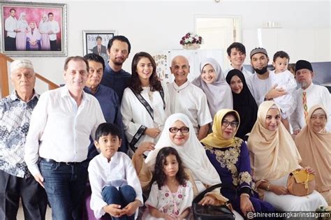 44 Edit Foto Lebaran Keluarga Images