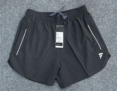 กางเกงขาสั้นผู้ชาย กางเกงออกกำลังกายผู้ชาย กางเกงกีฬาผู้ชาย กางเกงวิ่งผู้ชาย มีซับในอย่างด ระบาย