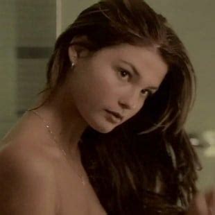 Stefanie Scott Nude Shower Scene In I T