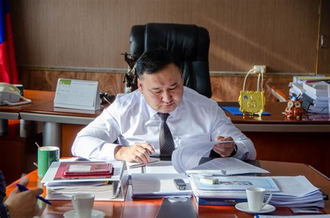 Монгол Улсын Хүний эрхийн Үндэсний комиссын ажлын хэсэг Увс аймагт ажиллаж байна