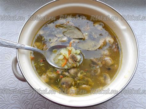 Рецепт супа с колбасой и грибами: 10 фото в рецепте