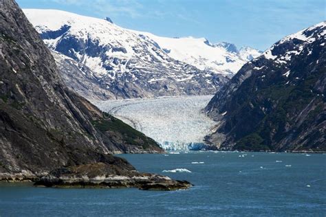 Dawes Glacier Endicott Arm Alaska Stock Image Image Of River North