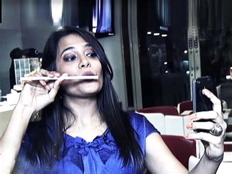 Video How To Make A Selfie Awesome Gadgets