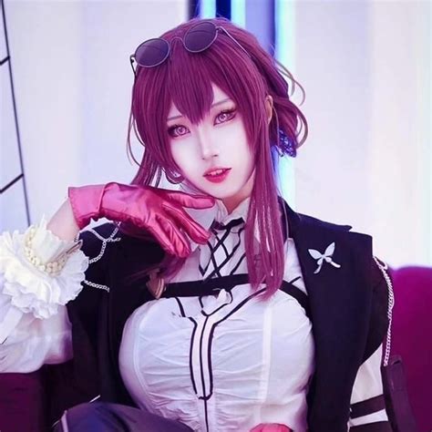 Sayo Momo Cosplayer