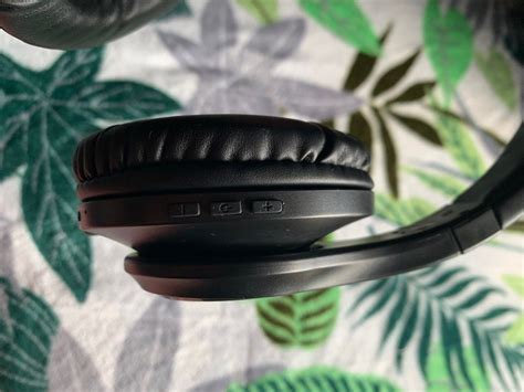 Groov E Rhythm Wireless Bluetooth Headphones Black Audio Headphones Headsets On Carousell