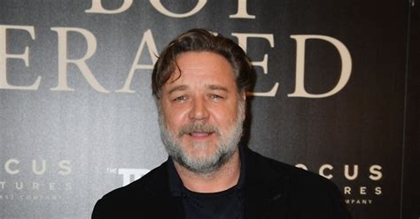 러셀 크로우 27살 연하 여친과 비밀리 재혼설 [★할리우드]