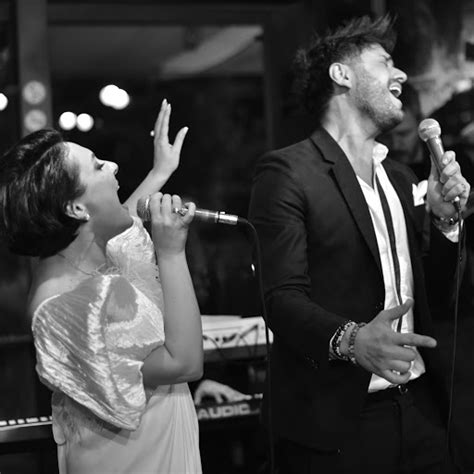 თოვს და თოვს Youtube Music