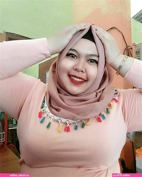 Memek Bahenol Jilbab Sexy Photos