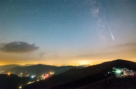 13일 밤부터 별똥별 쏟아져 하늘 구경하세요