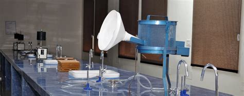 Coer University Pharmaceutics Lab