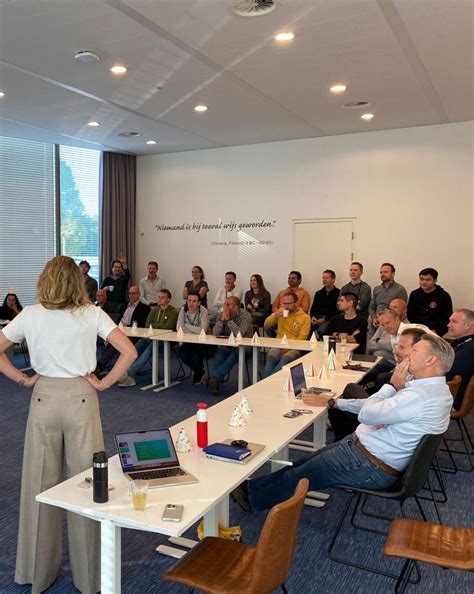 Retailinnovation Futureofretail Unifiedcommerce Storeofthefuture