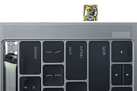 全新macbook Pro扬声器开孔大部分只是装饰用途 Moepc