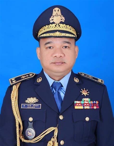 លោកឧត្តមសេនីយ៍ទោខាន់ លីណា ត្រូវបានបន្ថយឋានន្តរស័ក្តិ មកត្រឹមពលបាលត្រី សារព័ត៌មាន នគរវត្ត