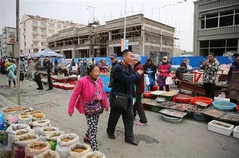 Подружжя із великою різницею у віці змогло прожити у щасливому шлюбі 20 років але потім доля