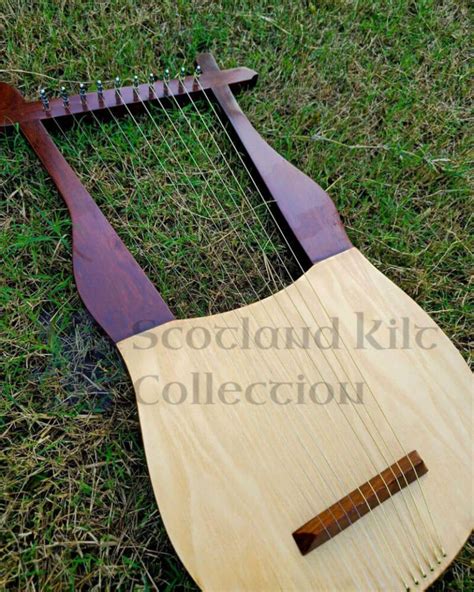Old World Lyre Harp With Extra Strings Carrying Bag And Tuning Key