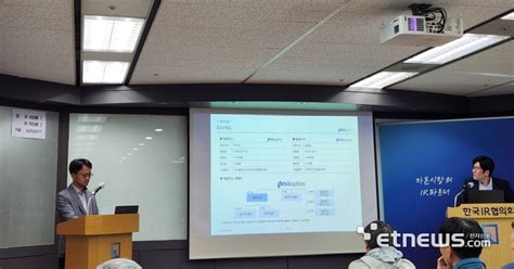 필옵틱스 유리기판 장비 올해 추가 발주 기대내년 매출 본격화”