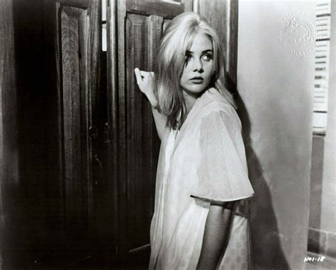 Sue Lyon