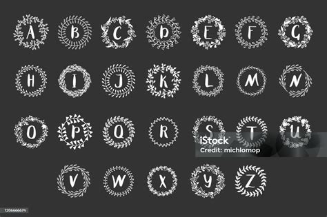 디자인 용으로 손으로 그린 모노그램 개체 흰색 배경과 대문자에 검은 벡터 낙서 꽃입니다 추상 연필 보헤미안 그리기 나뭇 가지입니다 예술 일러스트 요소 식물 0명에 대한 스톡