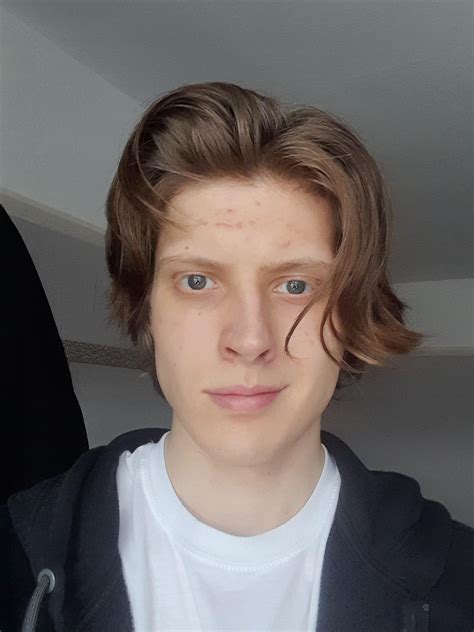 Im Very Insecure About My Crooked Nose And Although I Kinda Want Surgery For It Until Im A