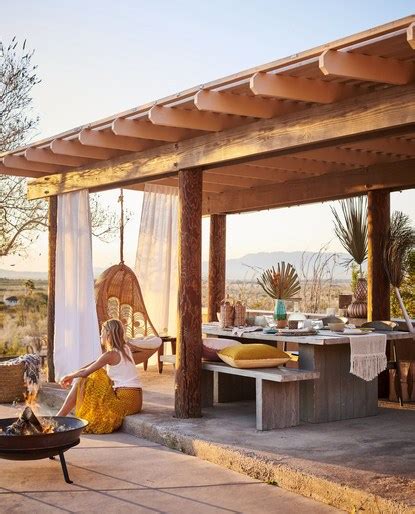 Ashley Klinger And Co Prop And Interior Stylists Hans Blomquist Overview