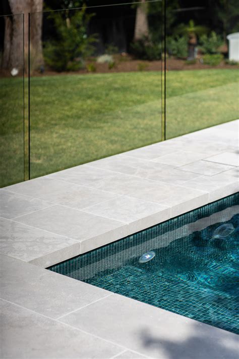 Wet Edge Swimming Pool Infinity Edge Pool Design Avalon Northern