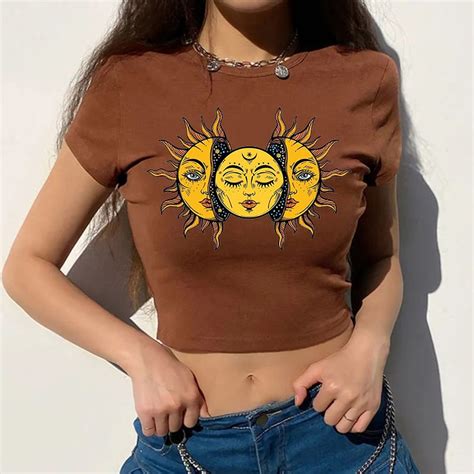 태양과 달 인쇄 짧은 소매 재미 있은 갈색 자르기 탑 여성 여름 캐주얼 하라주쿠 스트리트웨어 O 넥 여성 티셔츠 의류 티셔츠 Aliexpress