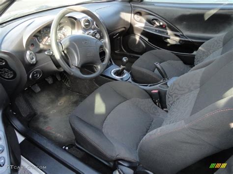2001 Hyundai Tiburon Interior