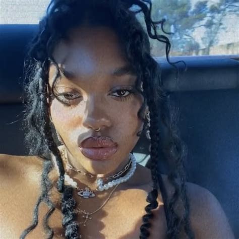 Sarah Topicxsarah Threads Say More