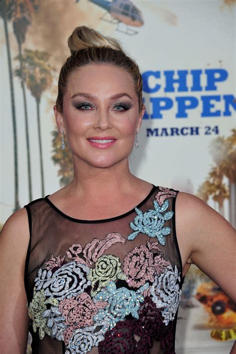 Daily Celebrities Paparazzi Candid And Photoshoot Pictures Elisabeth