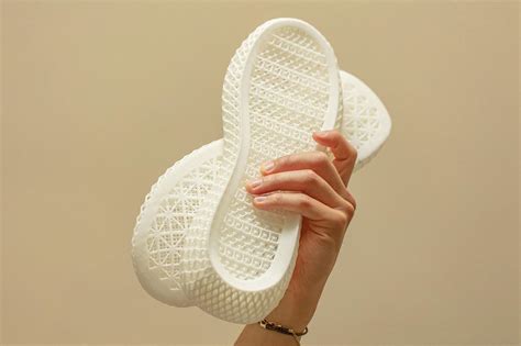 Generating Organic Design And Biomimicry Inspired Architecture Via Ai