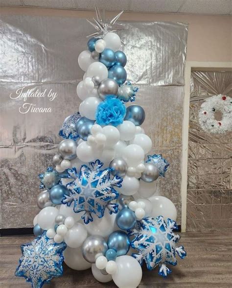 Frozen Themed Birthday Party Balloon Decorations