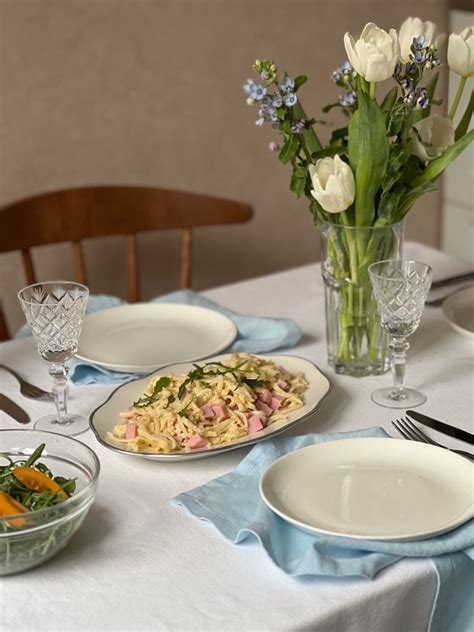 Украшение стола для праздника