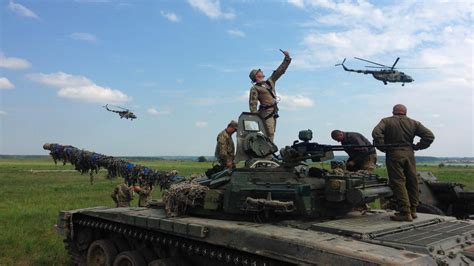 Сухопутні війська ЗС України