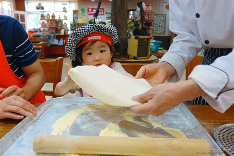 [청주] 46개월 아이와 쿡앤아트 요리체험 과자집 피자 만들기 네이버 블로그